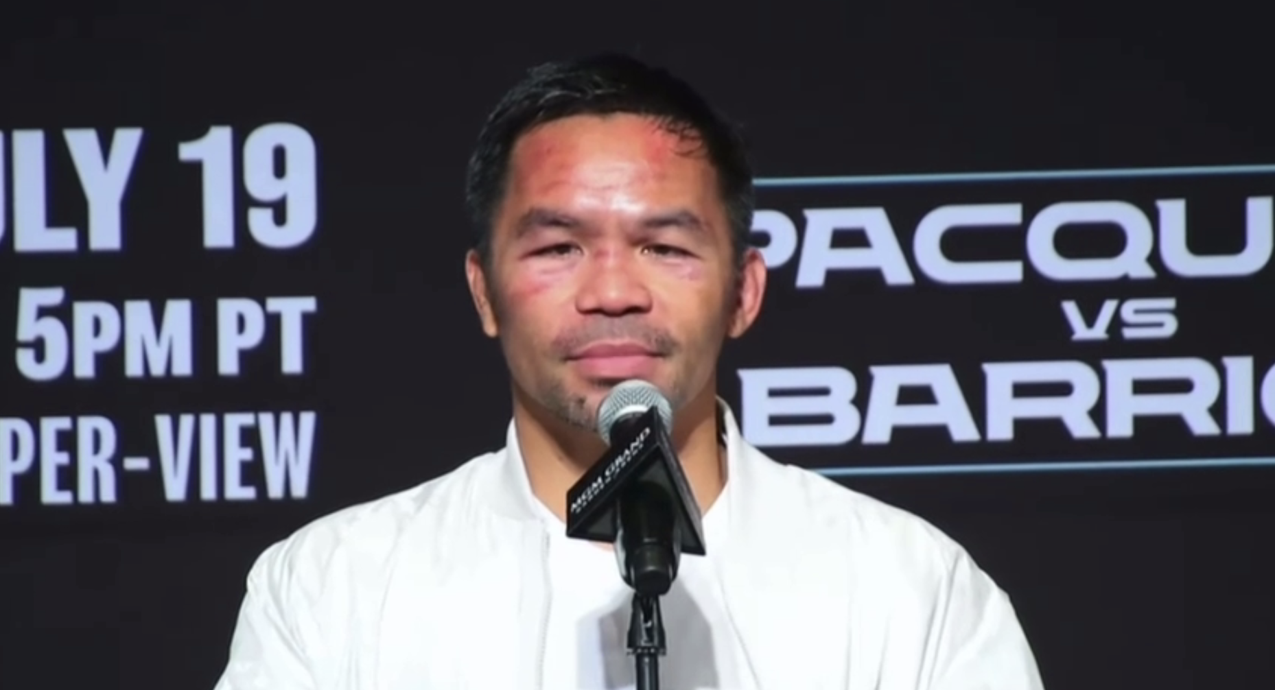 Pacquiao nearly stuns Barrios in thrilling comeback → Context.ph